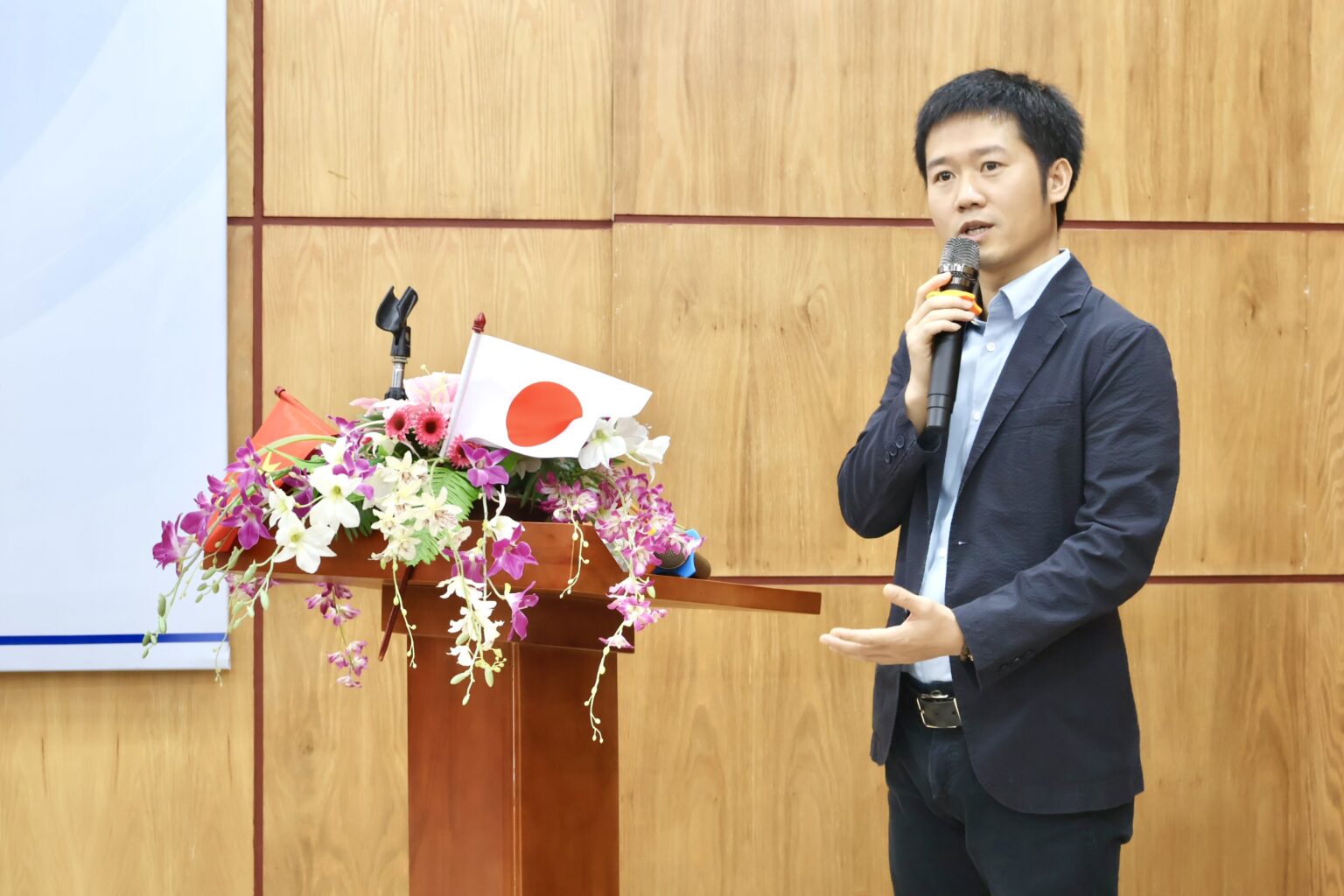 会社情報｜NiX Education